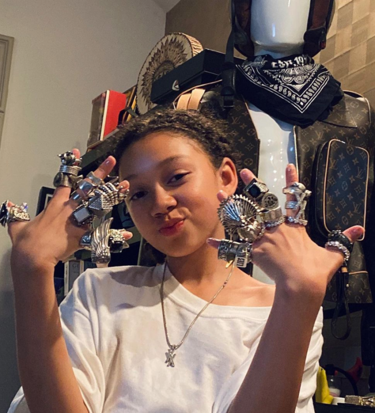 Casie Colson Baker Wiki: Family, Age, Relationship, and Bio - Gop ...