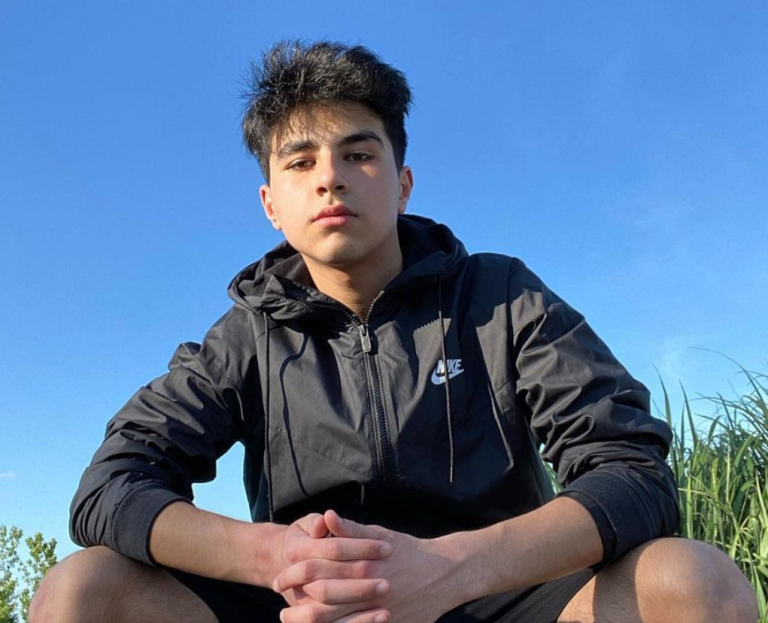 Khalil Yatim Wiki: Age, Net Worth, TikTok, Relationship, and Bio - Gop ...